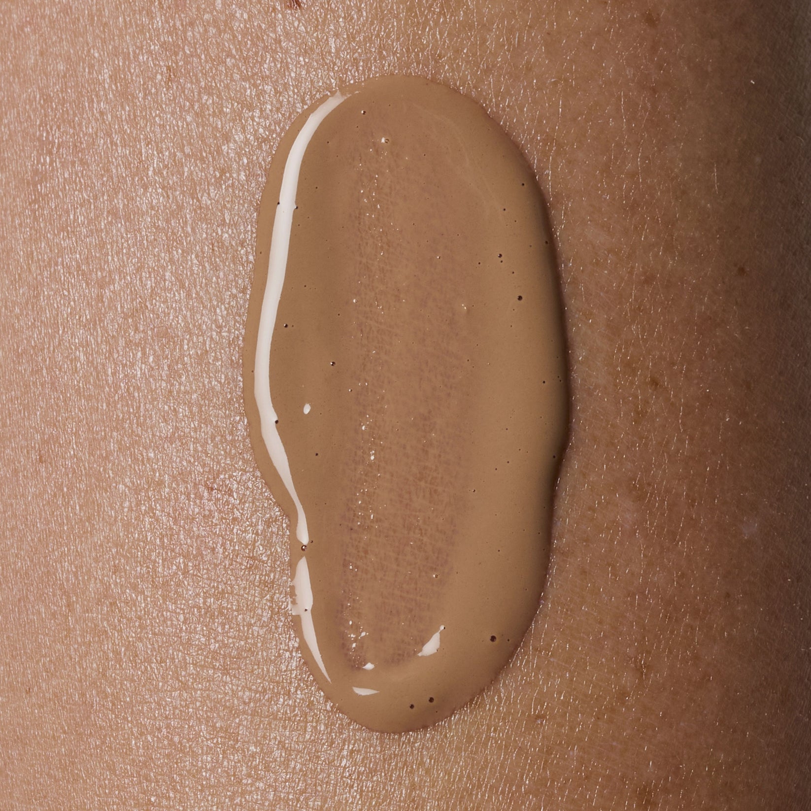 Tinted Facial Fluid SPF 50 – SIMKA